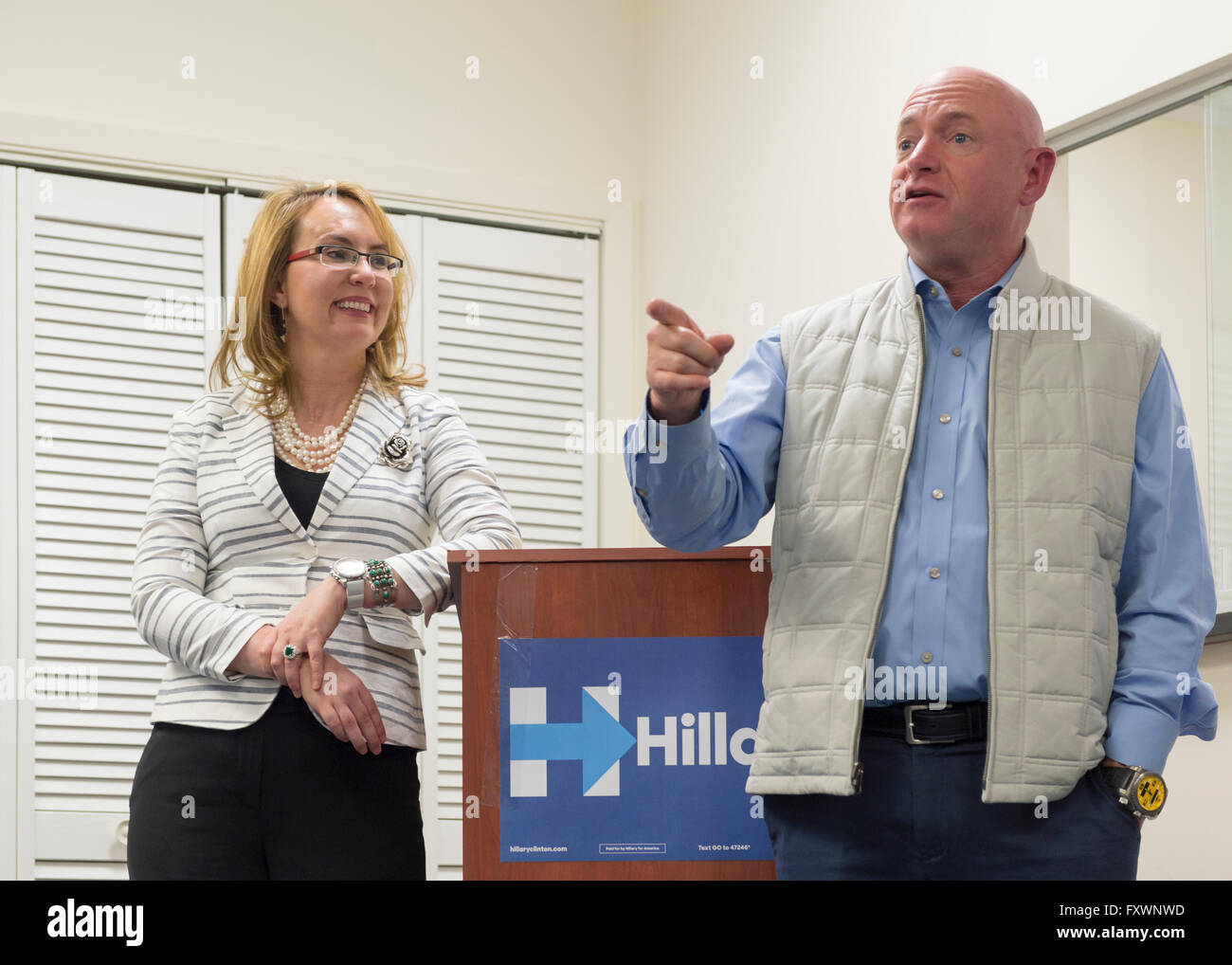 Gabby giffords hi-res stock photography and images - Alamy