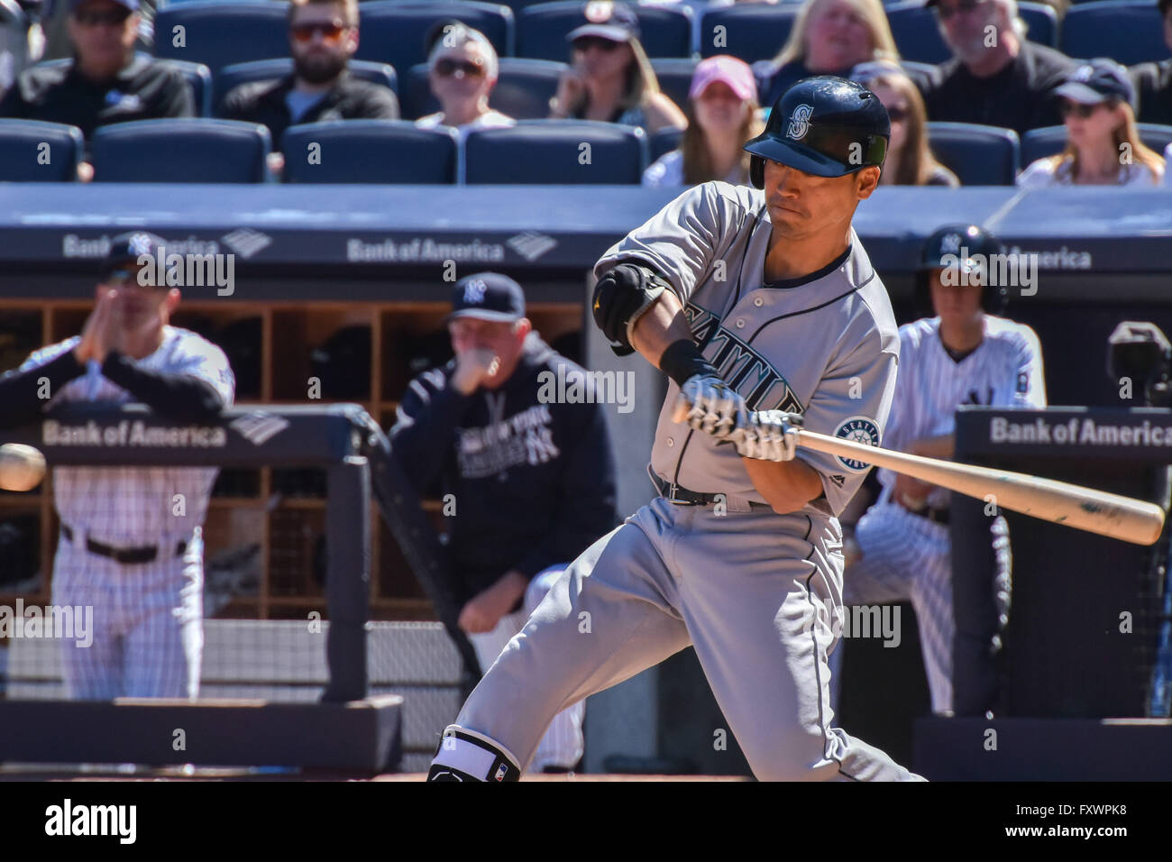 the Bronx, New York, USA. 17th Apr, 2016. Norichika Aoki (Mariners ...