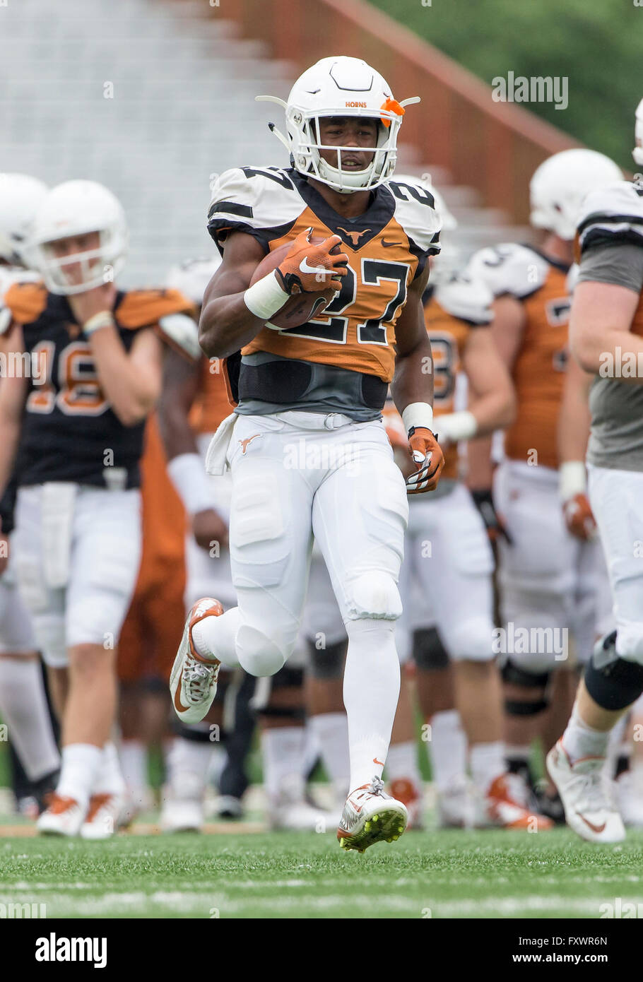 April 16, 2016: Texas Longhorns running back Roderick Bernard (27) runs ...