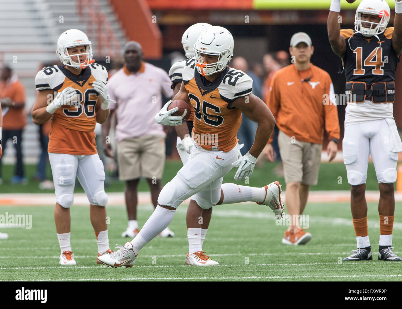 Chris warren hi-res stock photography and images - Alamy