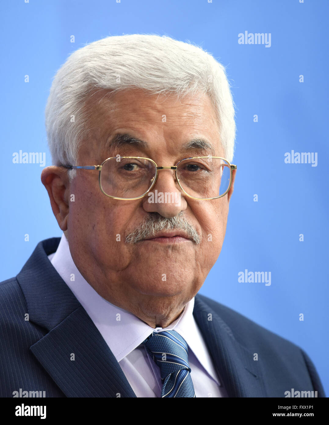 Palestine president mahmoud abbas hi-res stock photography and images ...