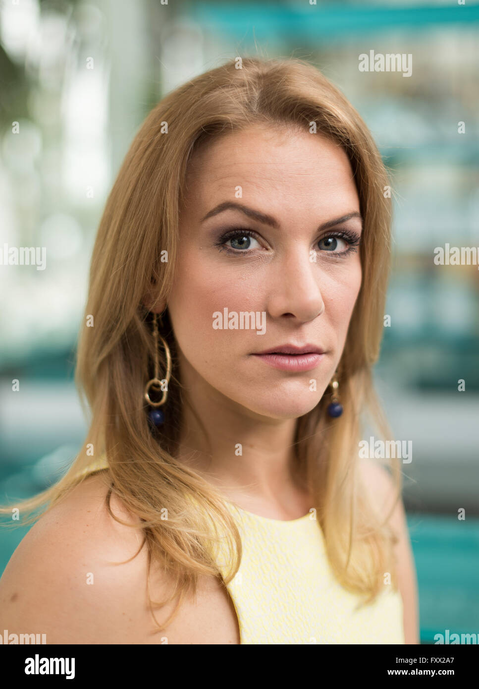 Hamburg, Germany. 18th Apr, 2016. Laura Preiss, in the role of Vicky ...