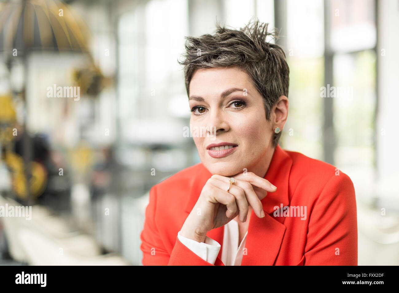 Hamburg, Germany. 18th Apr, 2016. Cheryl Shepard, in the role of Sydney ...