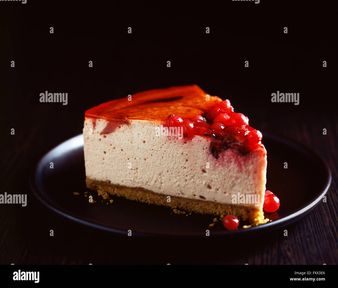 Cheesecake triangle hi-res stock photography and images - Alamy