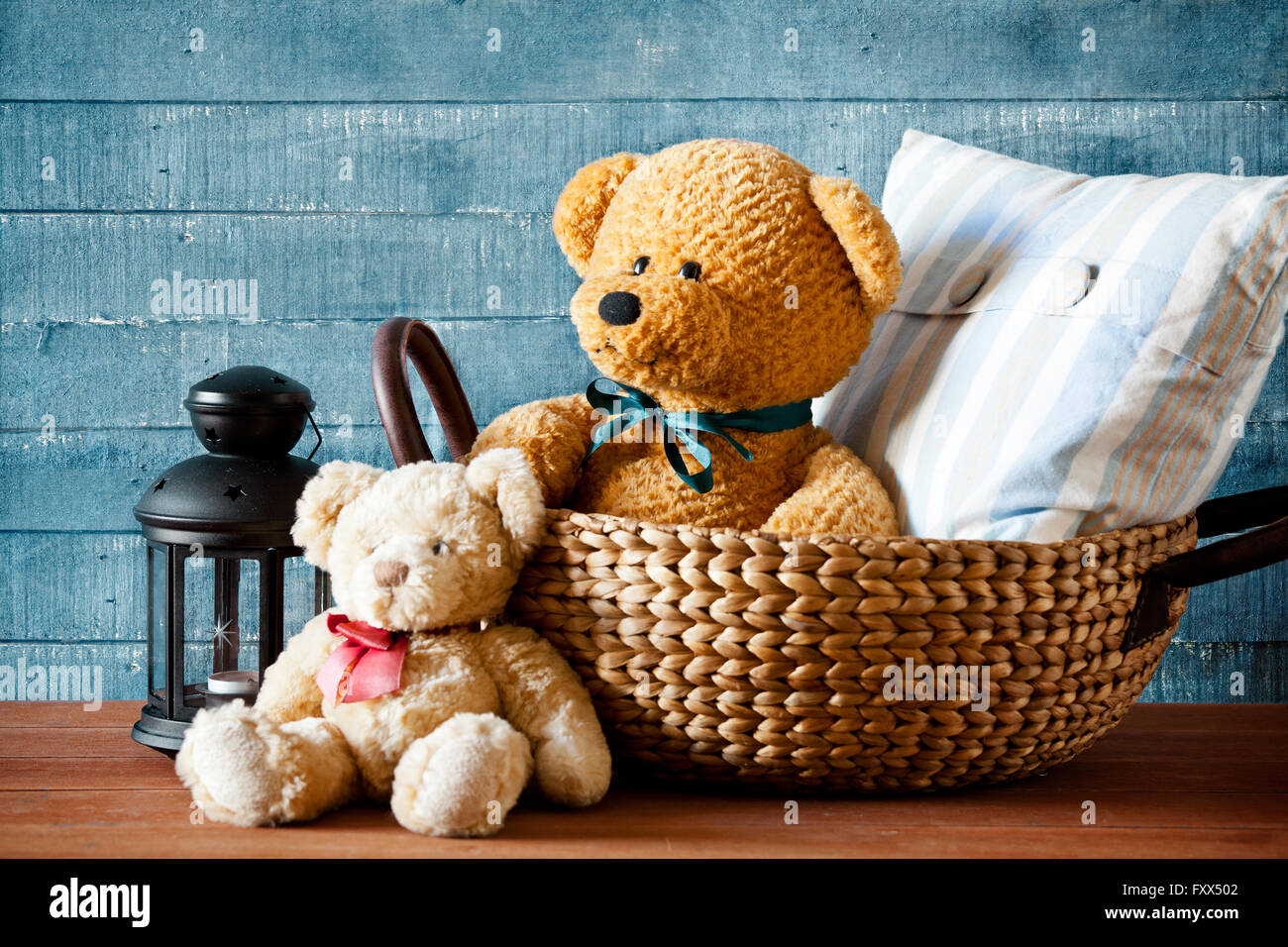 Card invitation blue teddy bear hi-res stock photography and images - Alamy