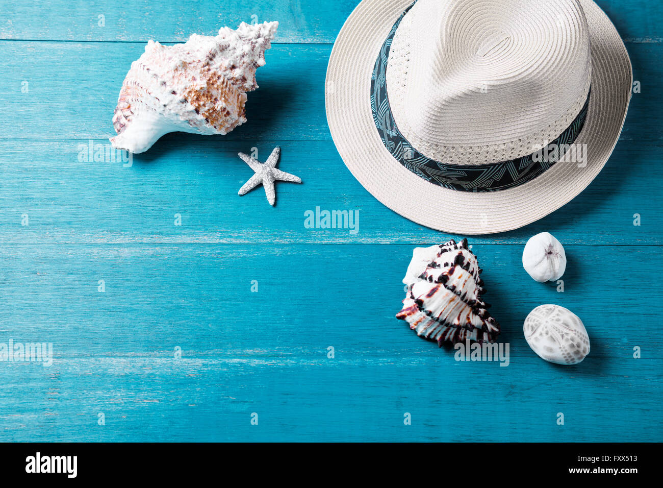 Sea shore objects and still life hi-res stock photography and images ...