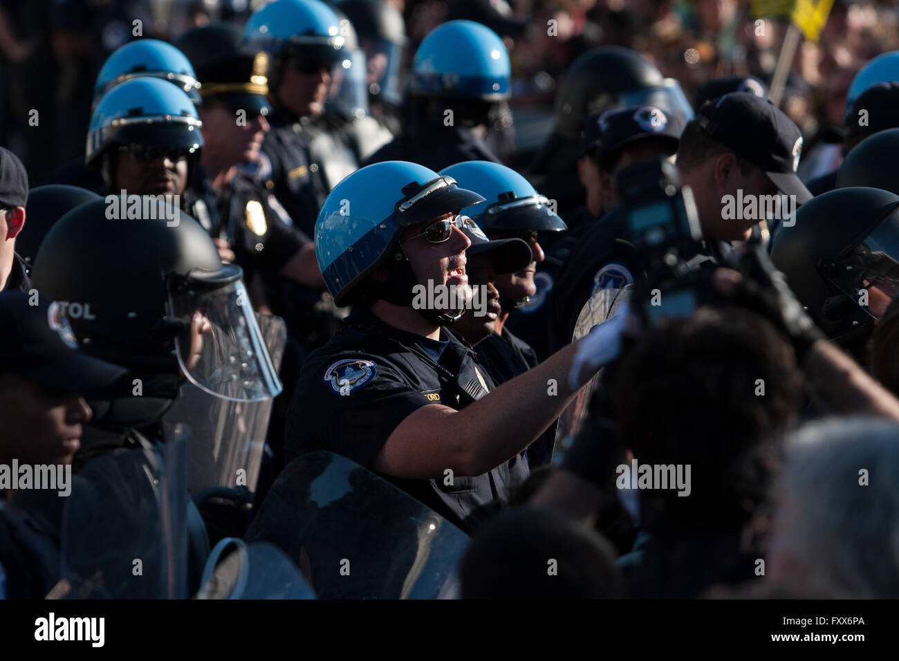 Us capitol riot police hi-res stock photography and images - Alamy