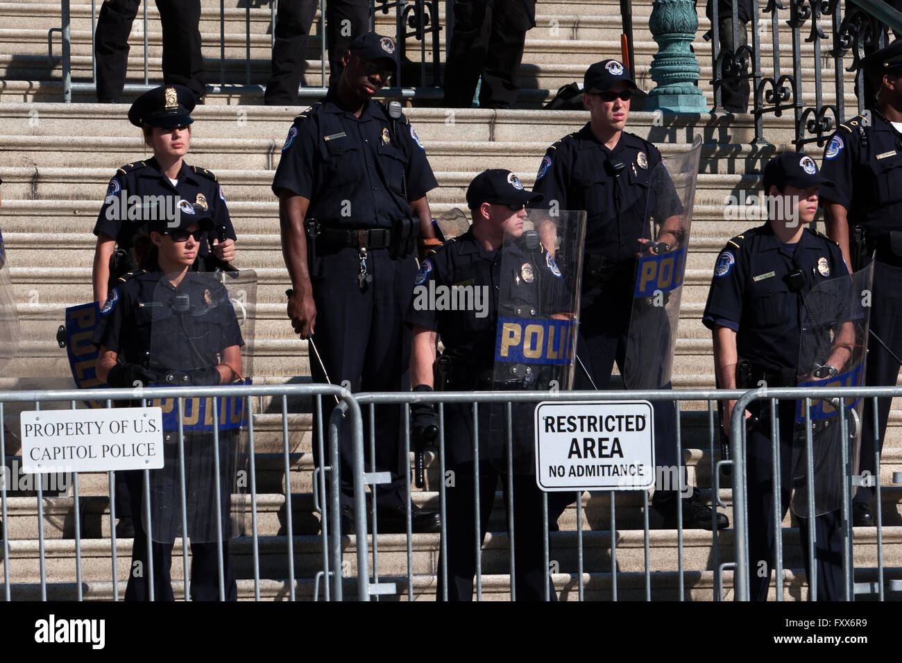 Us capitol riot rotunda hi-res stock photography and images - Alamy