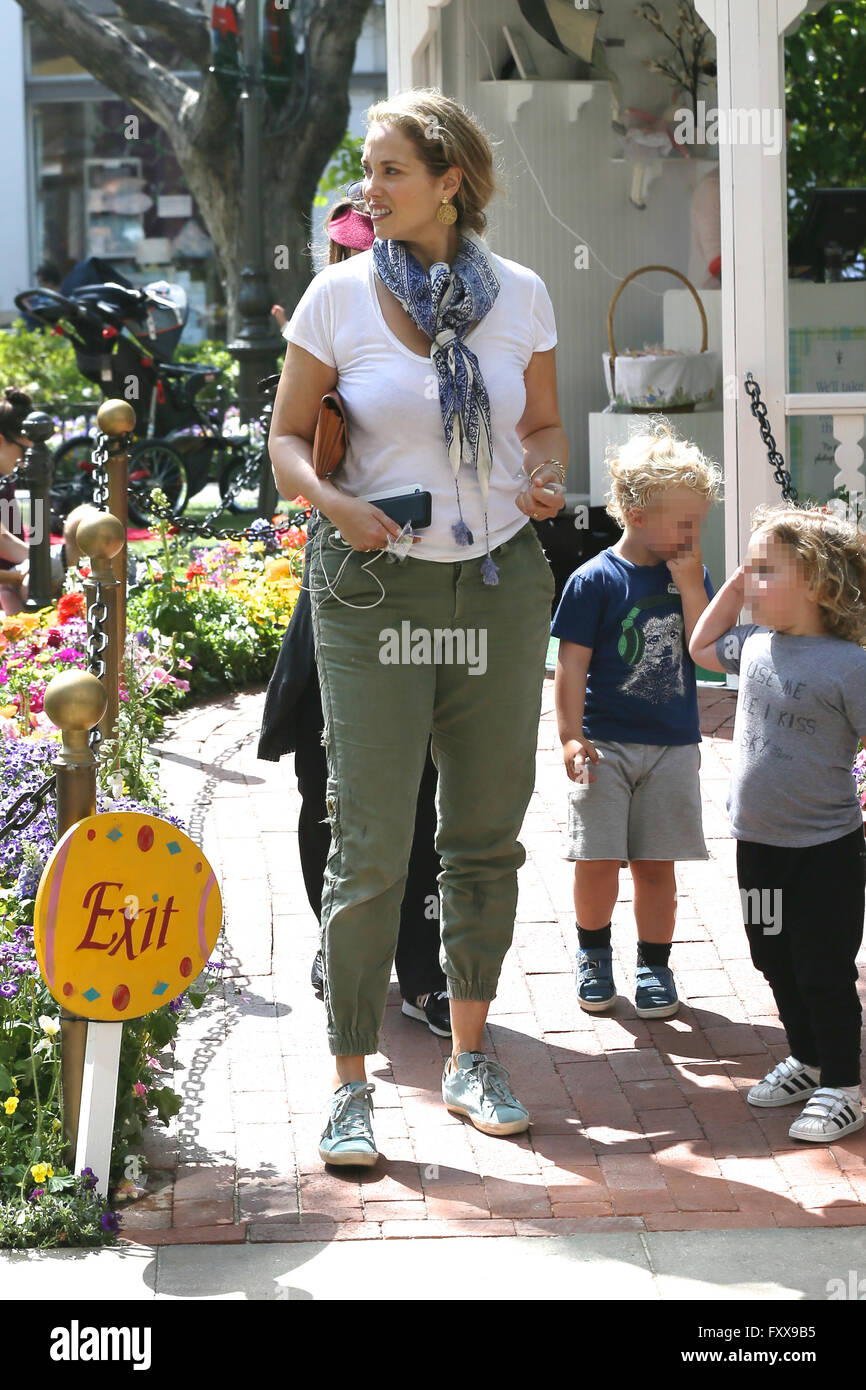 Elizabeth Berkley takes her son Sky Cole Lauren and his friends to the ...