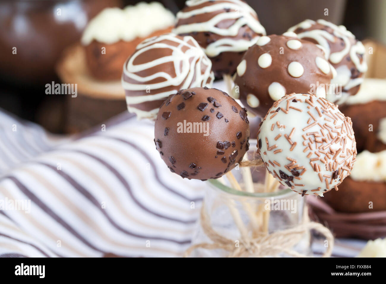 Homemade chocolate cake pops - candy sticks Stock Photo - Alamy