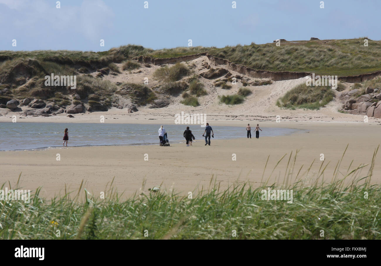 The beach at Bunbeg in County Donegal Stock Photo - Alamy