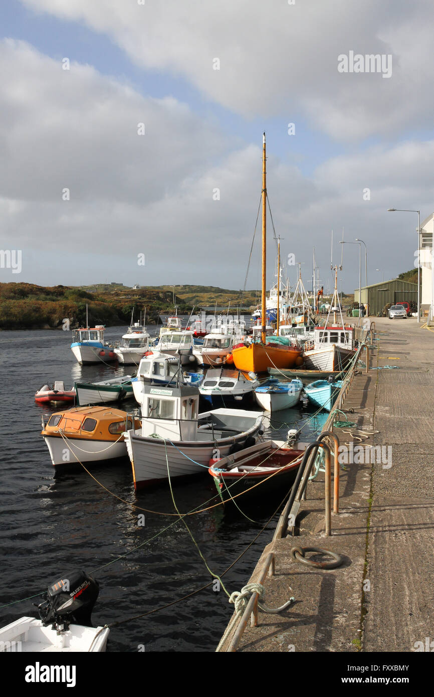 The harbour at Bunbeg in County Donegal, Ireland Stock Photo - Alamy