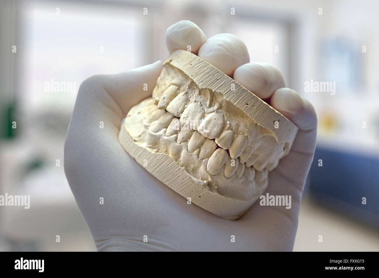 Show me your teeth hi-res stock photography and images - Alamy