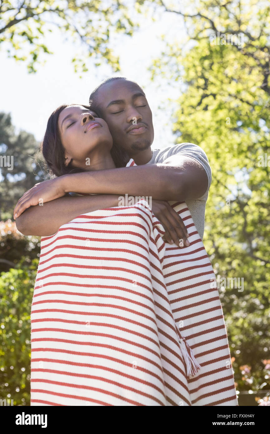Couple cuddling blanket hi-res stock photography and images - Alamy