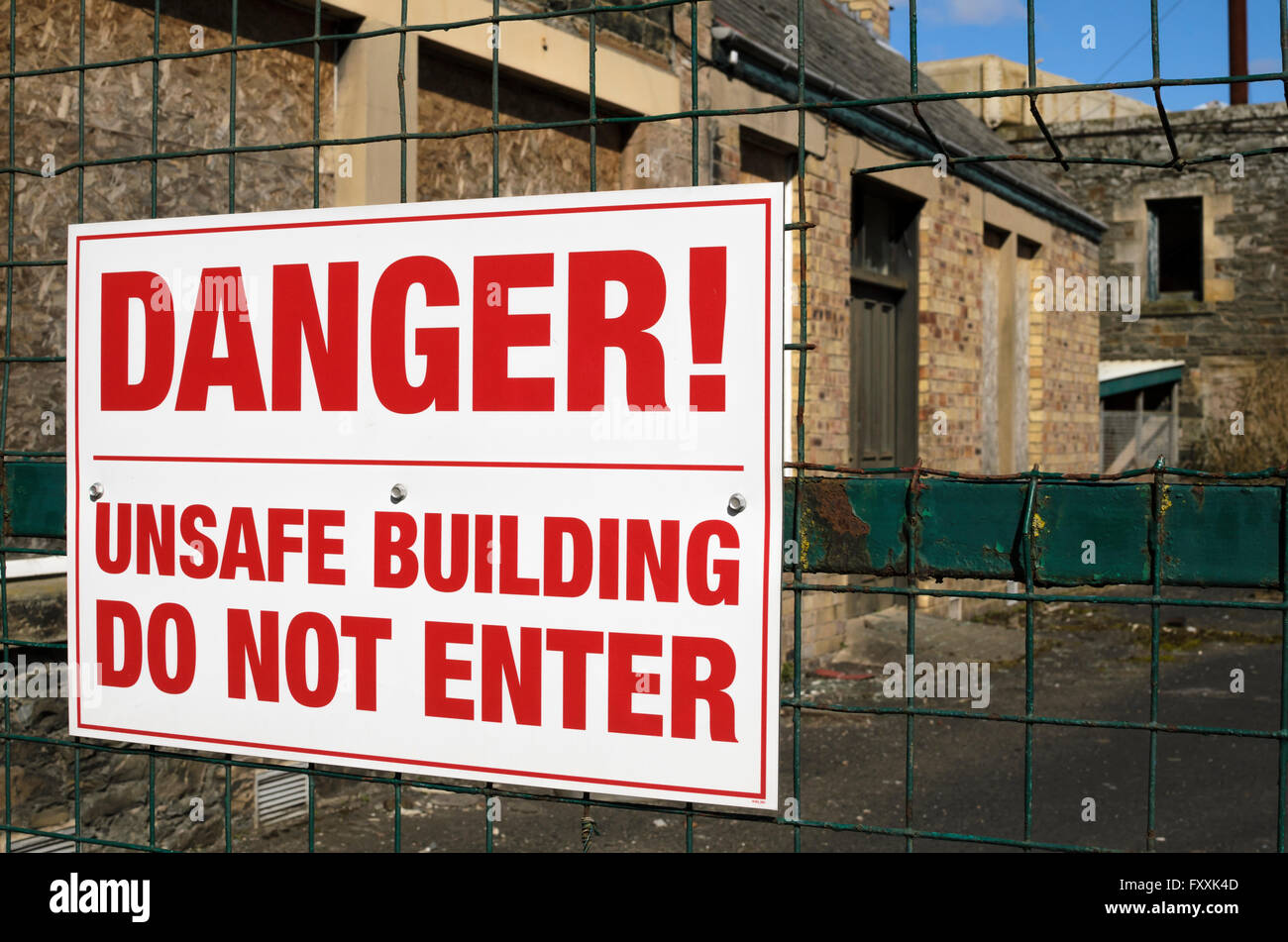 Unsafe Building High Resolution Stock Photography and Images - Alamy