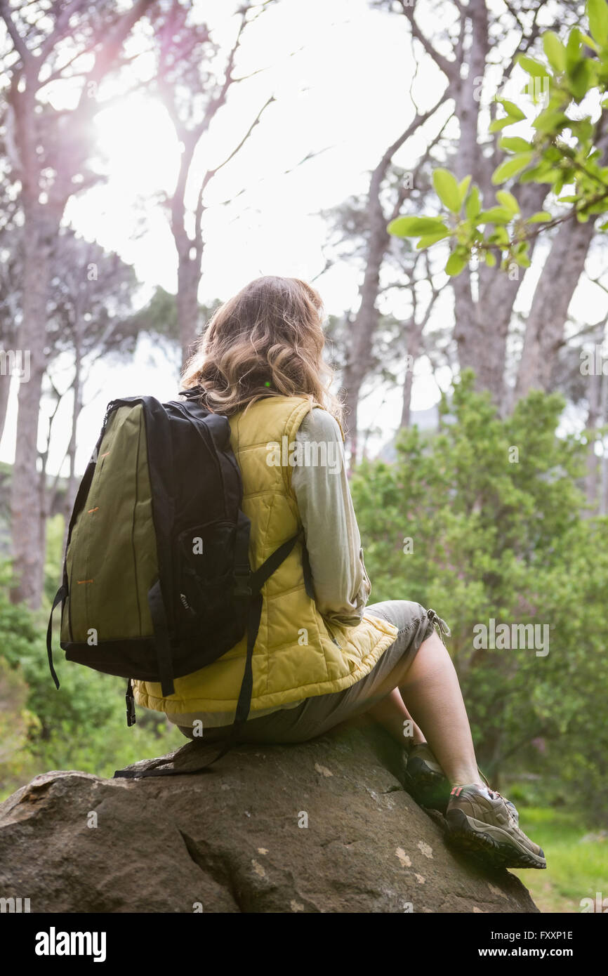 Sitting stone hi-res stock photography and images - Alamy