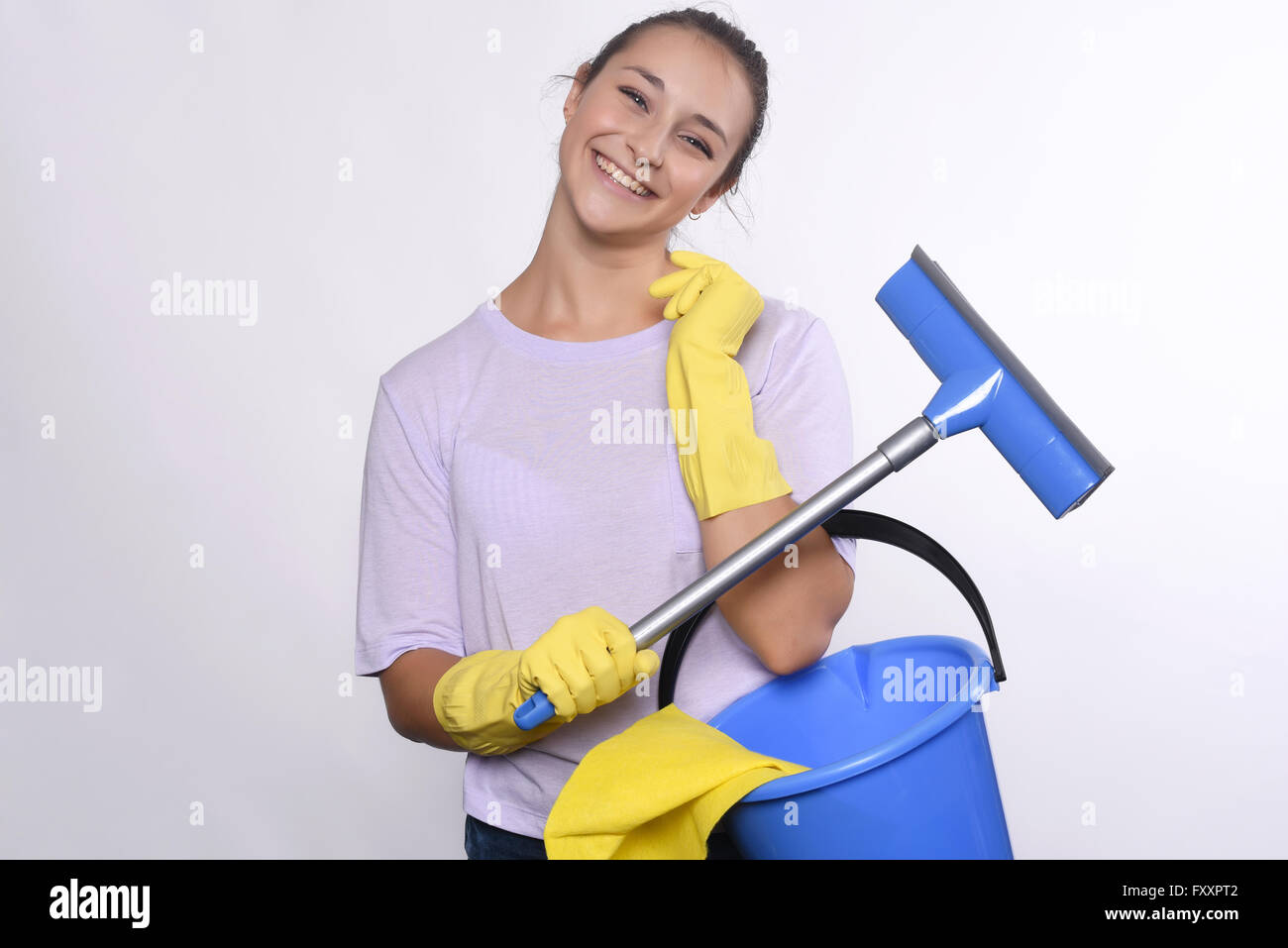 Chinese cleaning lady hi-res stock photography and images - Alamy
