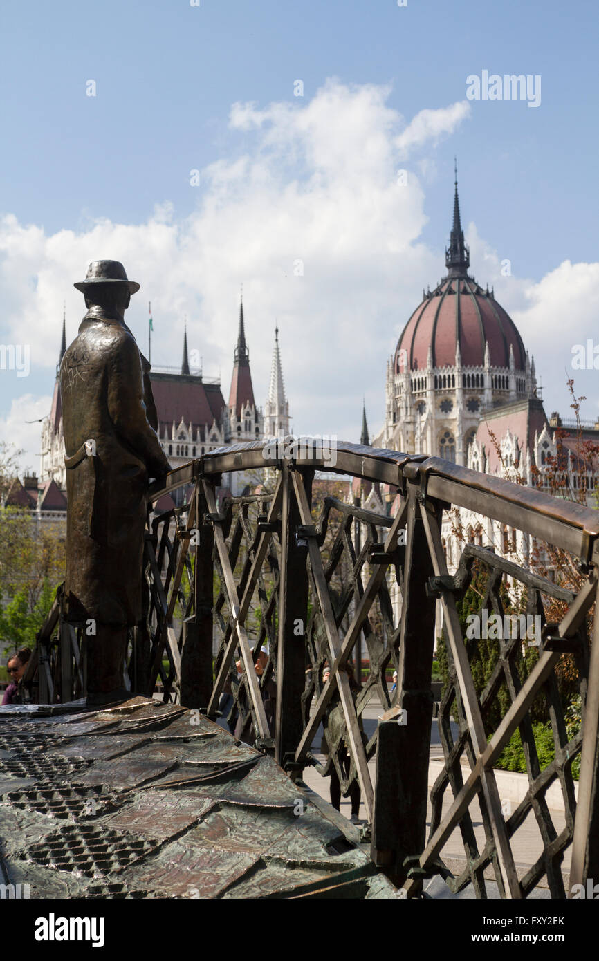 Imre Nagy sculpture in Martyr's square, Budapest, Hungary Stock Photo ...