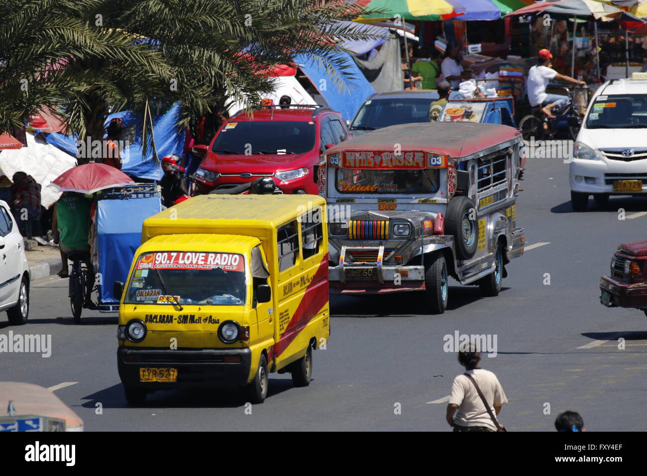 MINI BUS & JEEF BACLARAN MANILA PHILIPPINES 05 May 2015 Stock Photo - Alamy