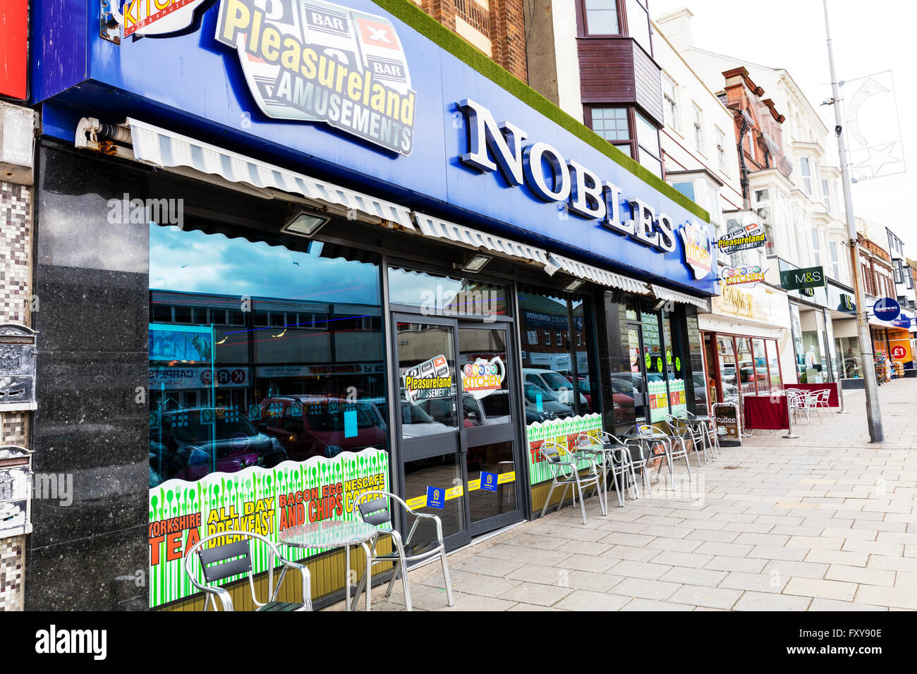 Amusement arcade exterior hi-res stock photography and images - Alamy
