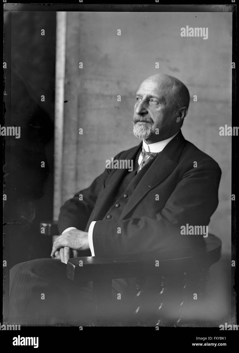 Bildnis karl seitz 1869 1950 hi-res stock photography and images - Alamy