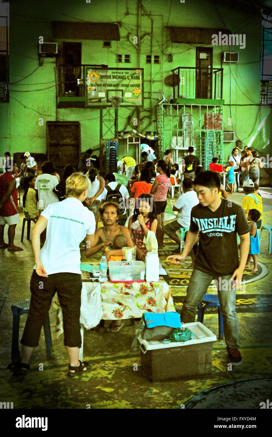 Poverty in cebu philippines hi-res stock photography and images - Alamy