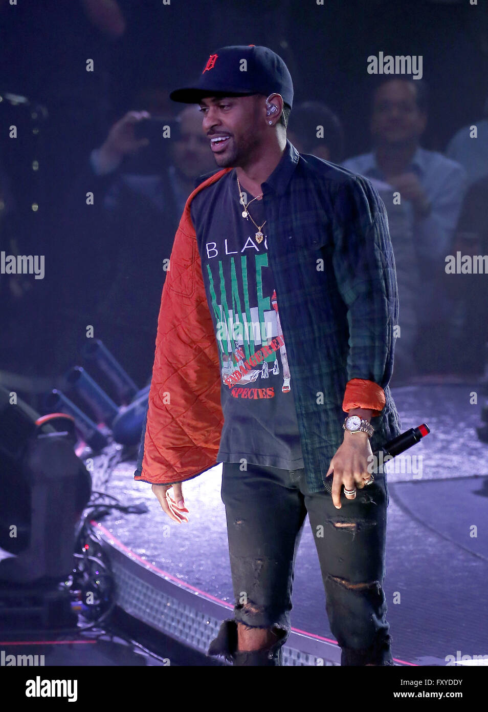 Rapper Big Sean Celebrates Birthday with Drai's LIVE Performance at ...