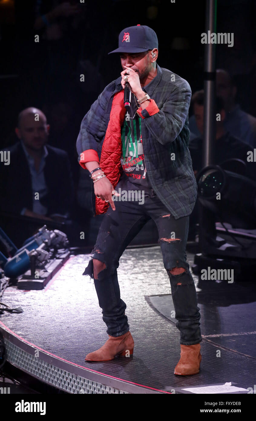 Rapper Big Sean Celebrates Birthday with Drai's LIVE Performance at ...