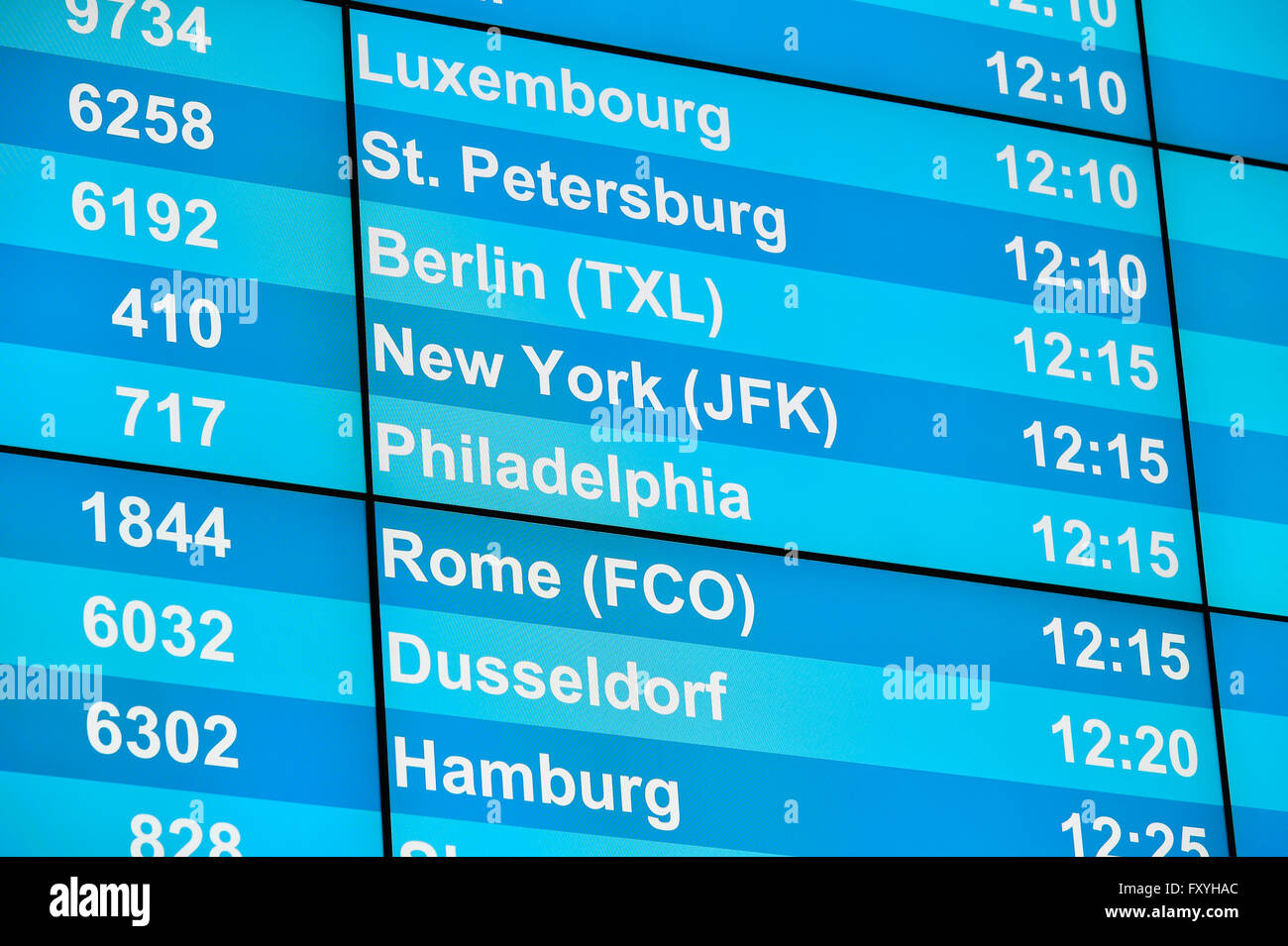 Flight information display hi-res stock photography and images - Alamy