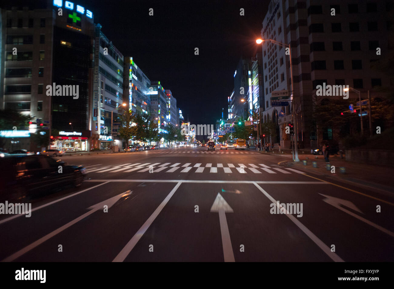 Seoul street view hi-res stock photography and images - Alamy