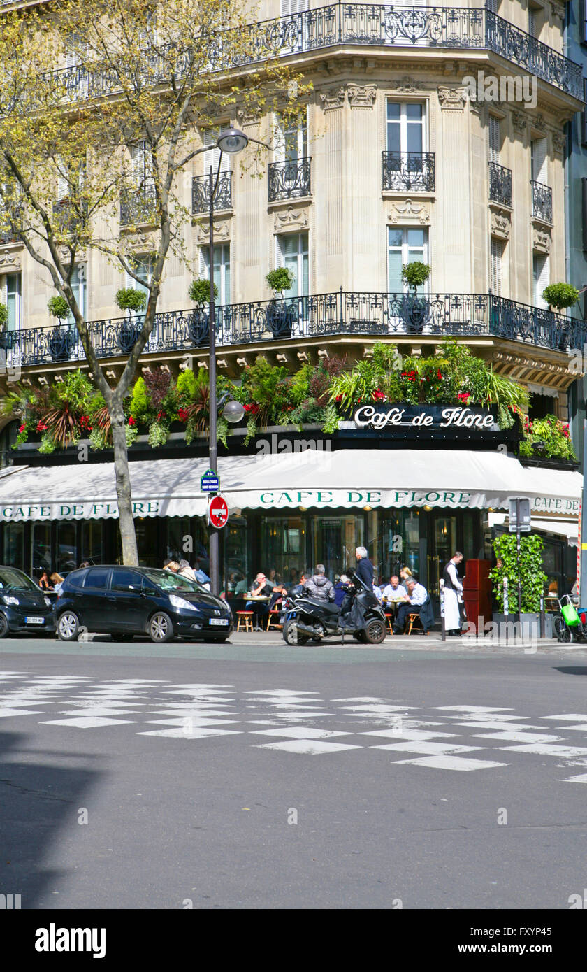 Famous Parisian Cafe High Resolution Stock Photography and Images - Alamy