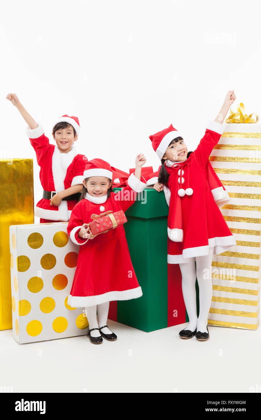 Hamd holding hi-res stock photography and images - Alamy