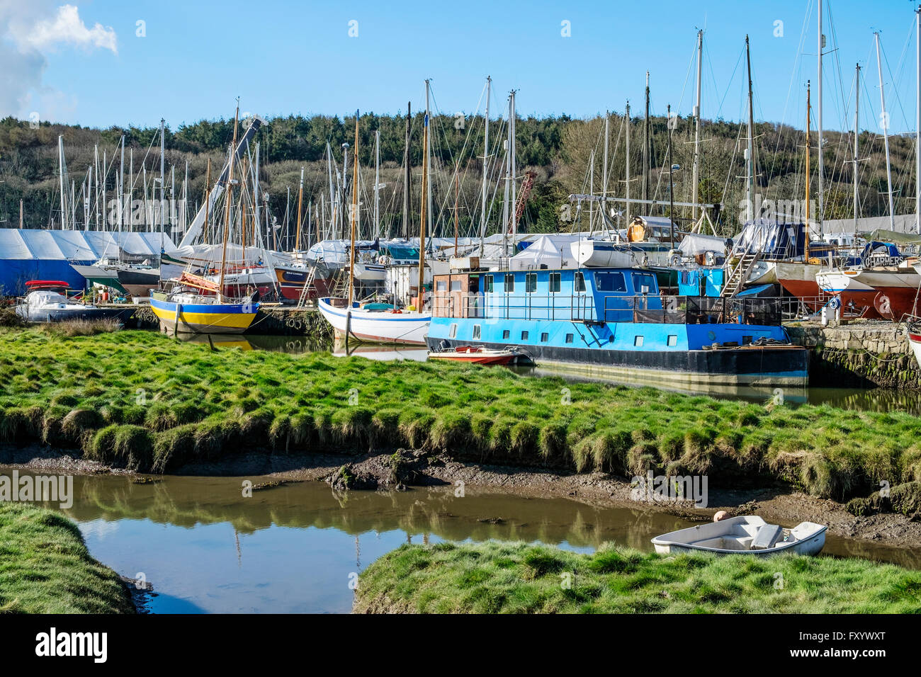 The riverside village of Gweek in Cornwall, England, UK Stock Photo - Alamy