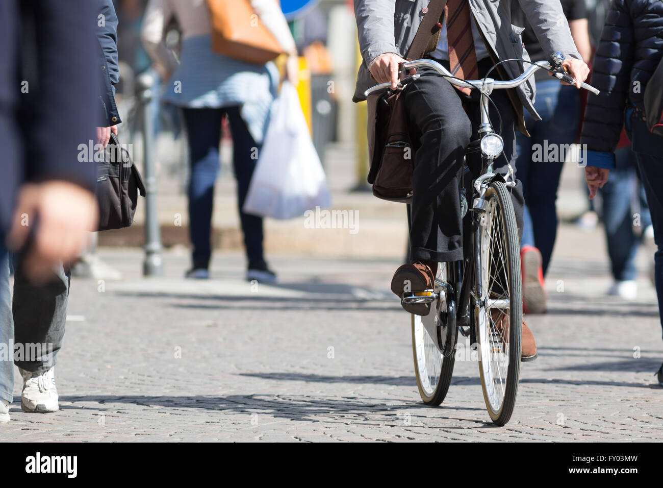 Riding the bike in the city, urban concepts Stock Photo - Alamy