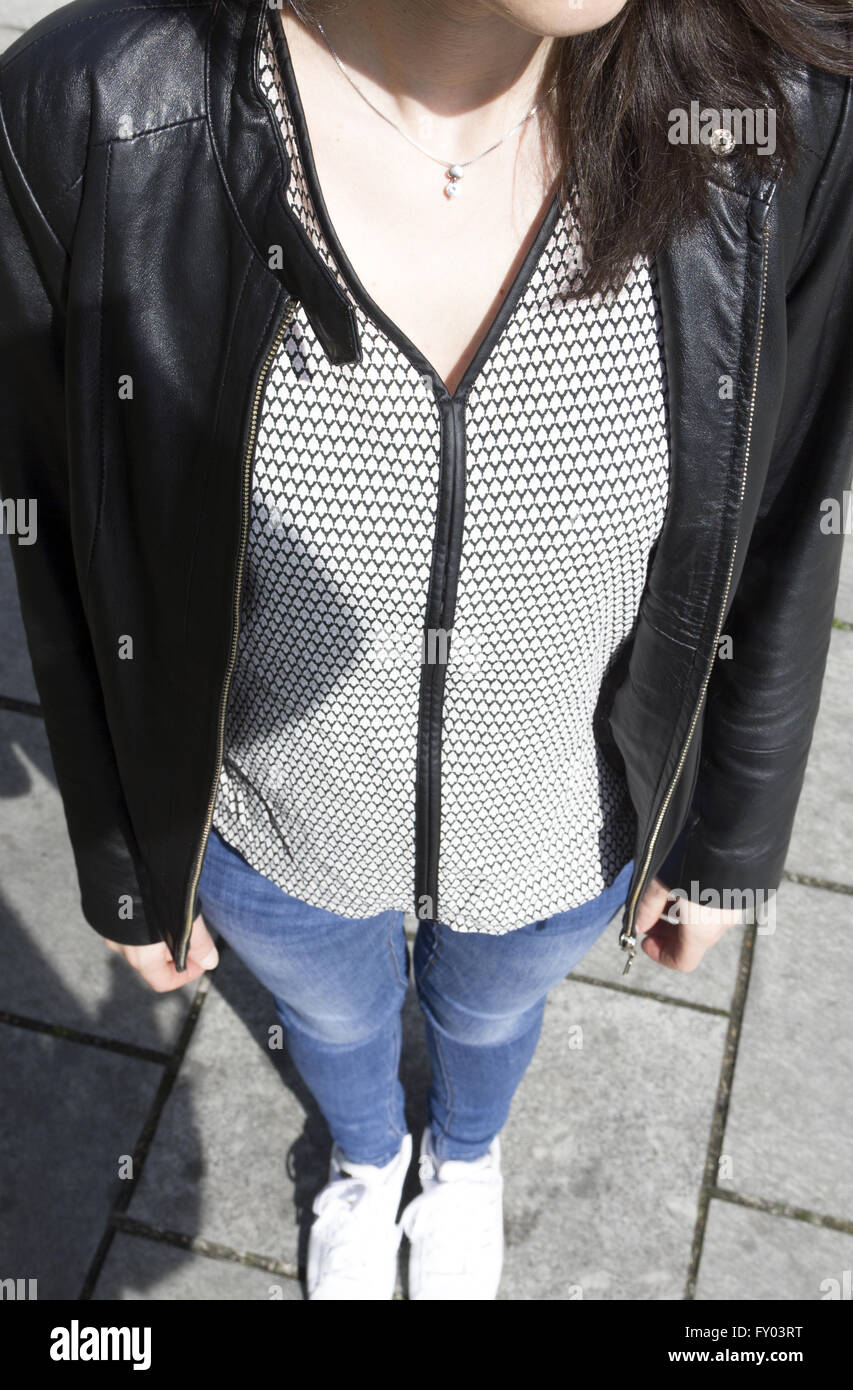 Casual girl in the street, fashion concepts Stock Photo - Alamy