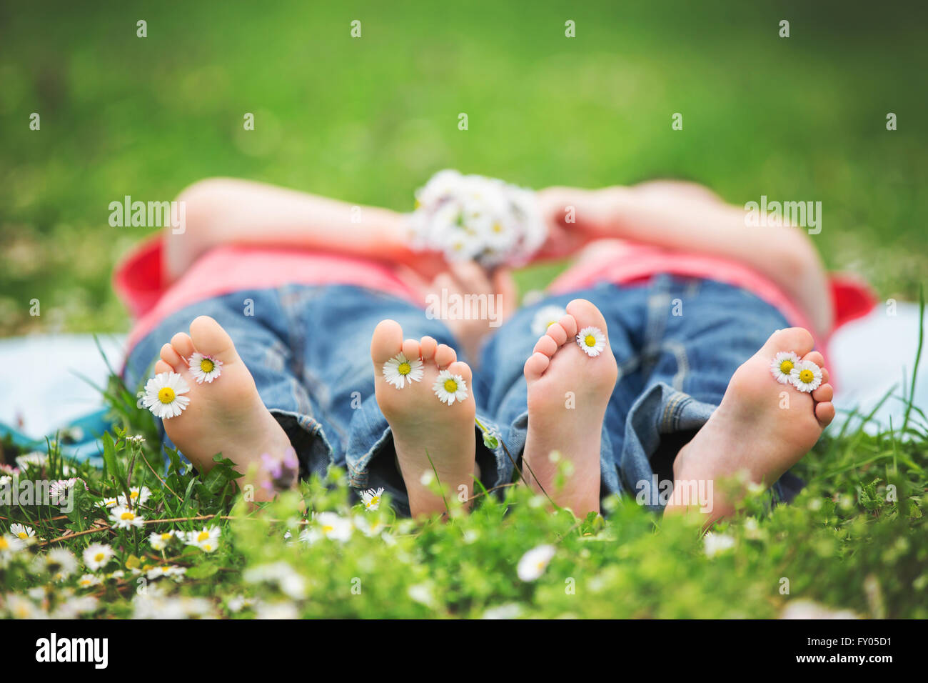 Children kids barefoot feet toes hi-res stock photography and images ...