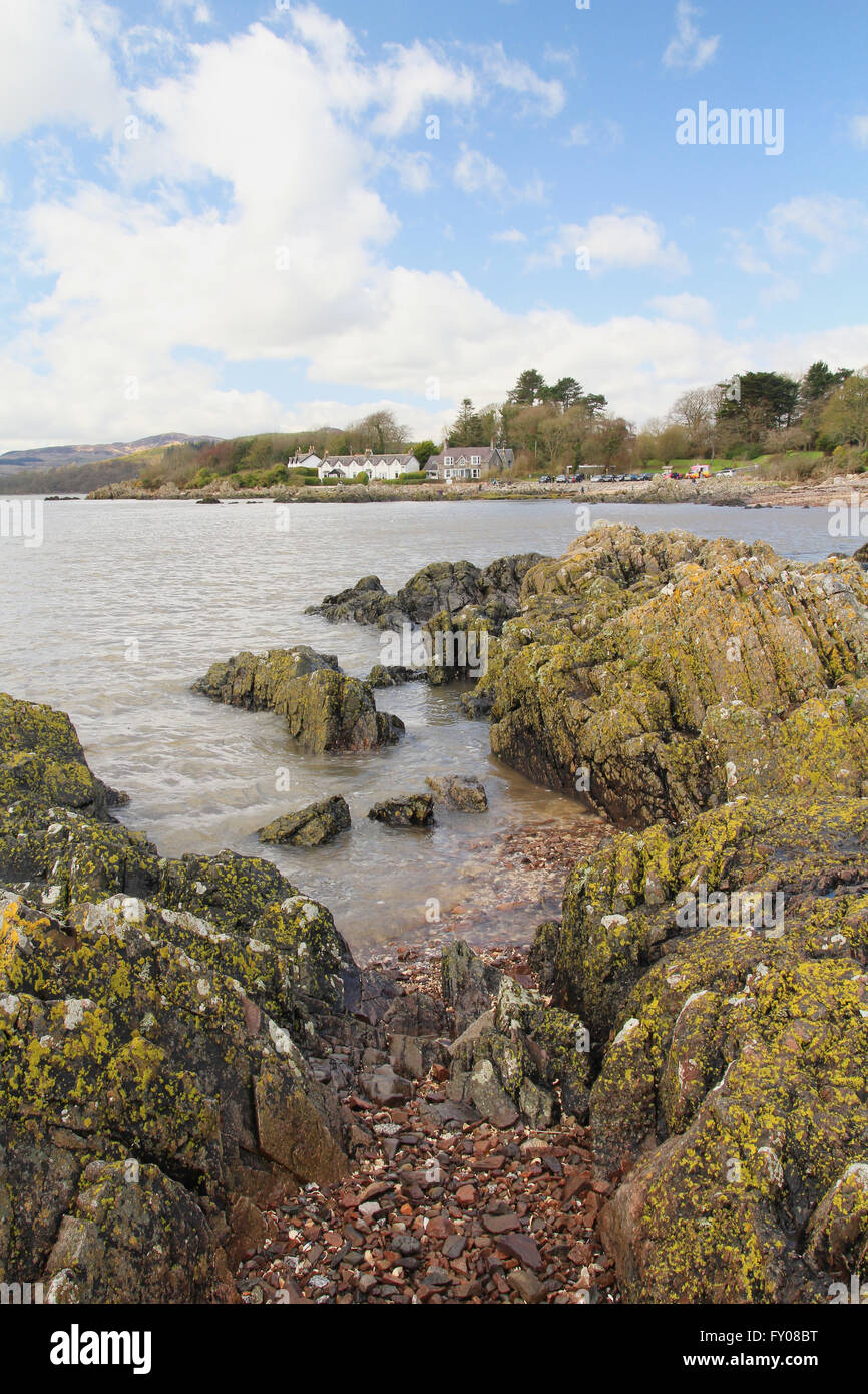 The rocky beach at Rockcliffe Dumfries & Galloway Stock Photo - Alamy