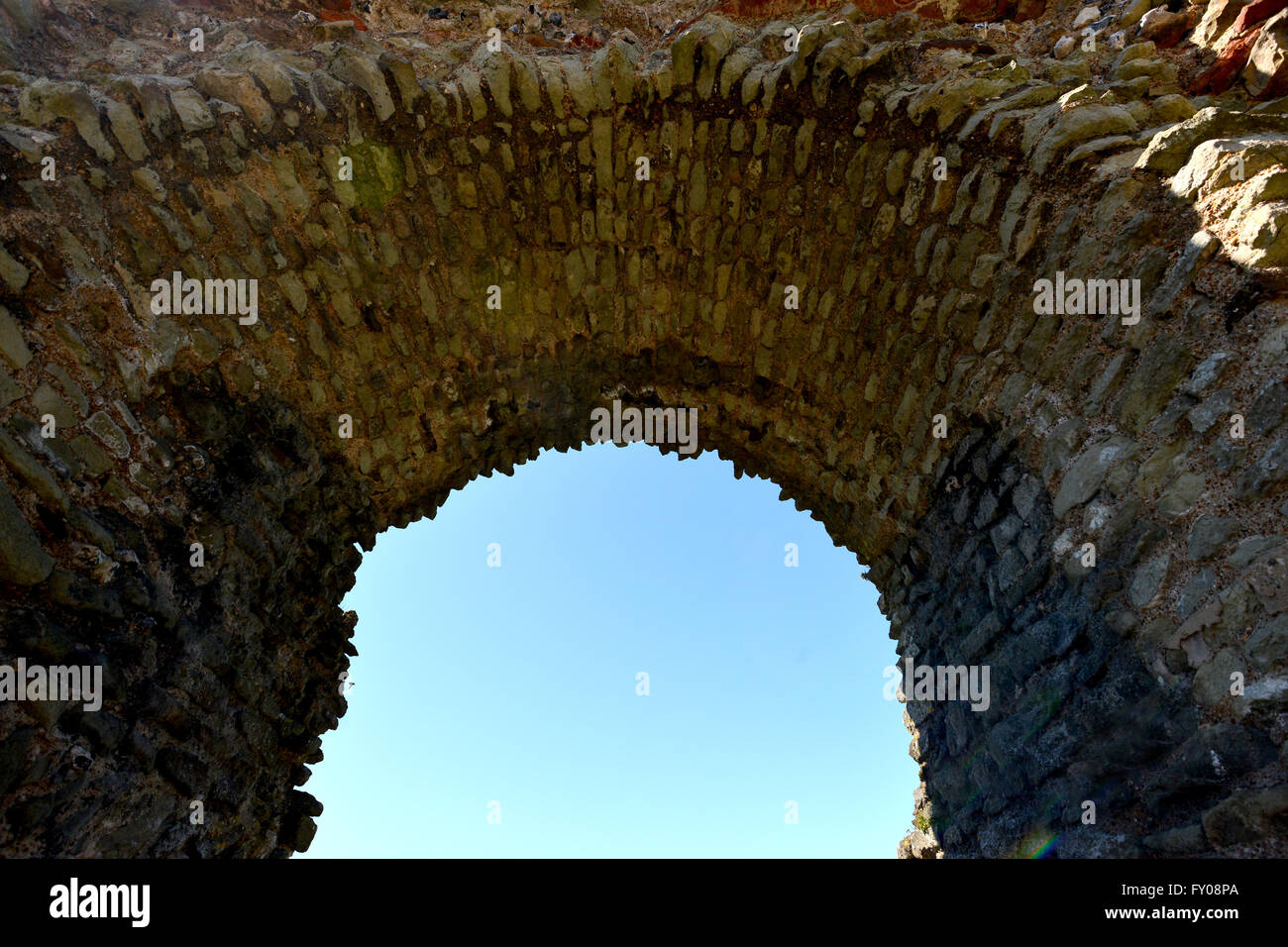 Ancient castle roman hi-res stock photography and images - Alamy