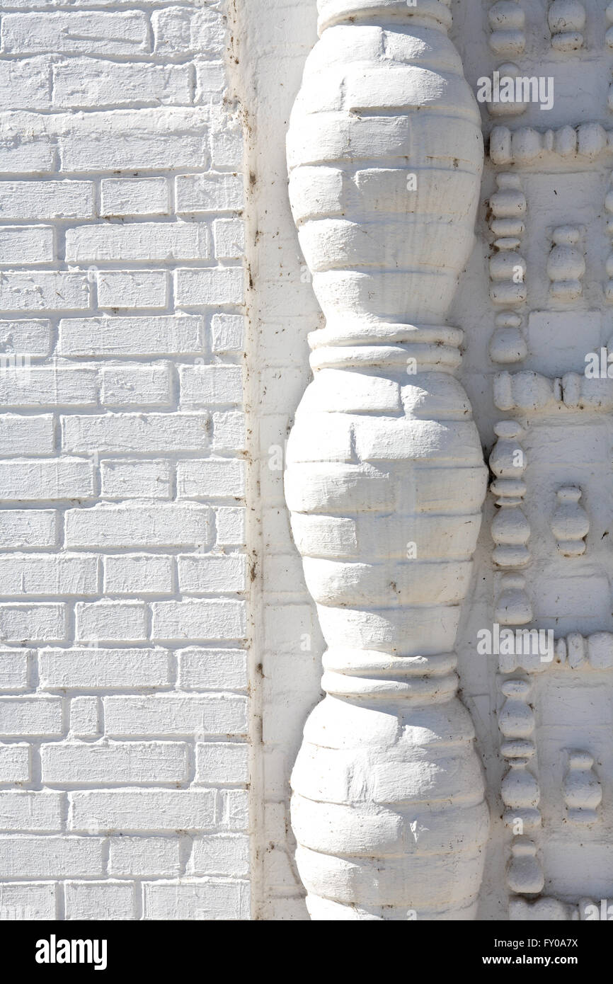 Abbey wall hi-res stock photography and images - Alamy