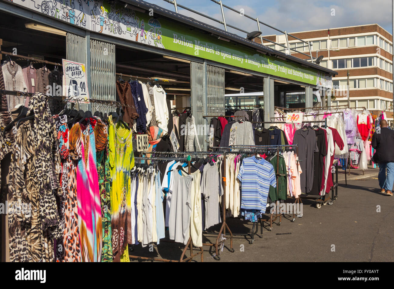 Clothes Stall Market Uk High Resolution Stock Photography and Images ...