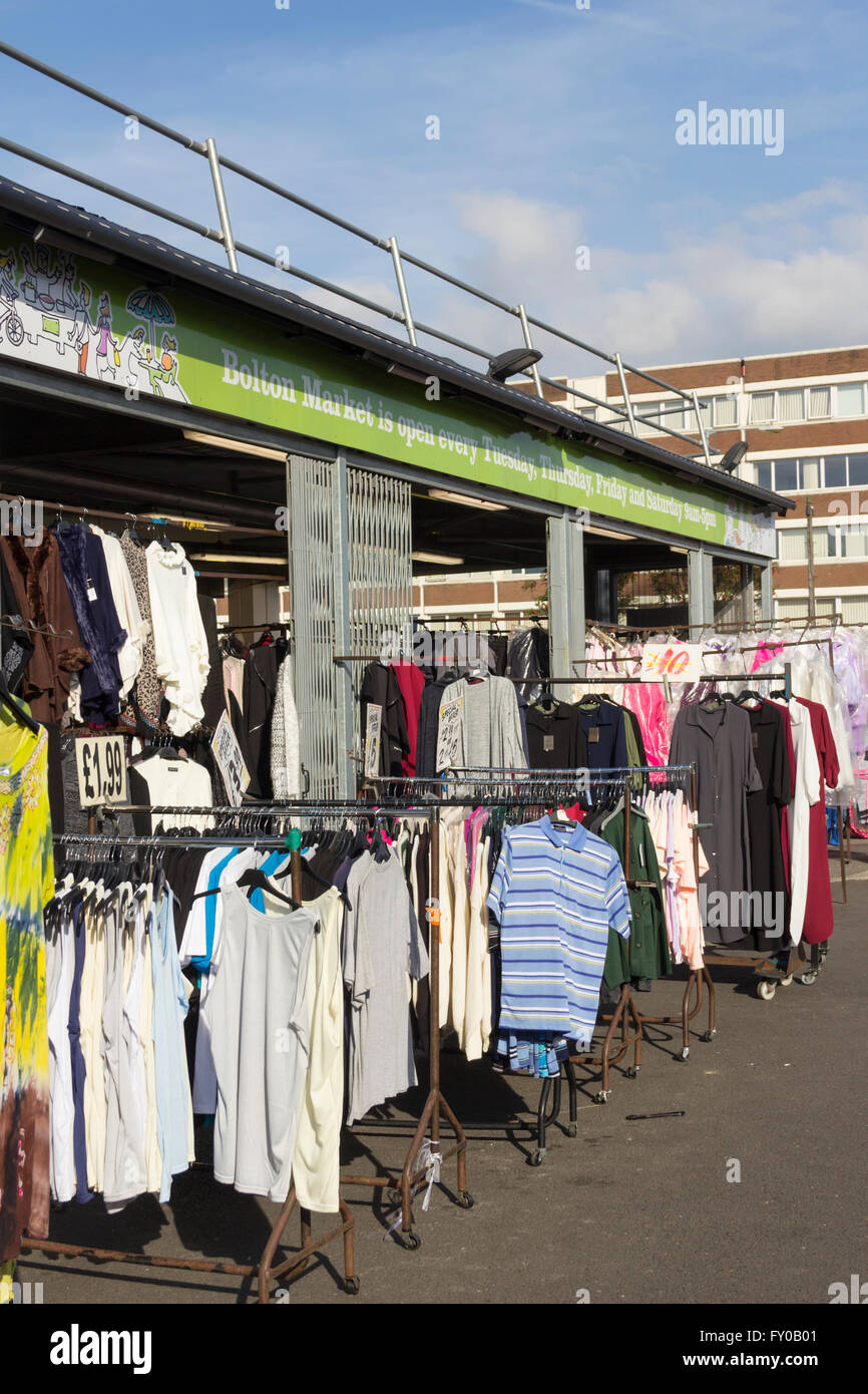 Market stall canopy hi-res stock photography and images - Alamy