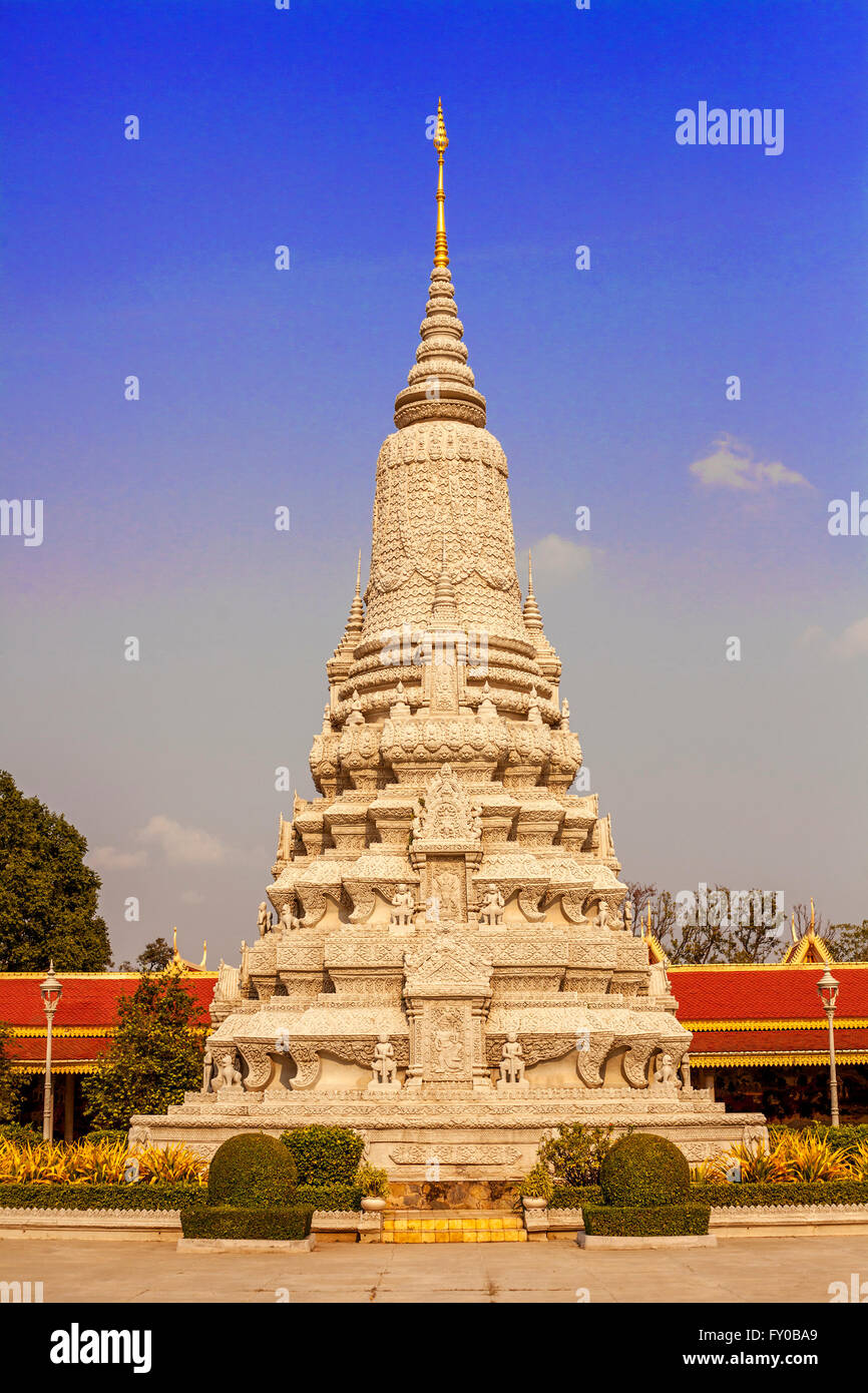 Upright structures hi-res stock photography and images - Alamy