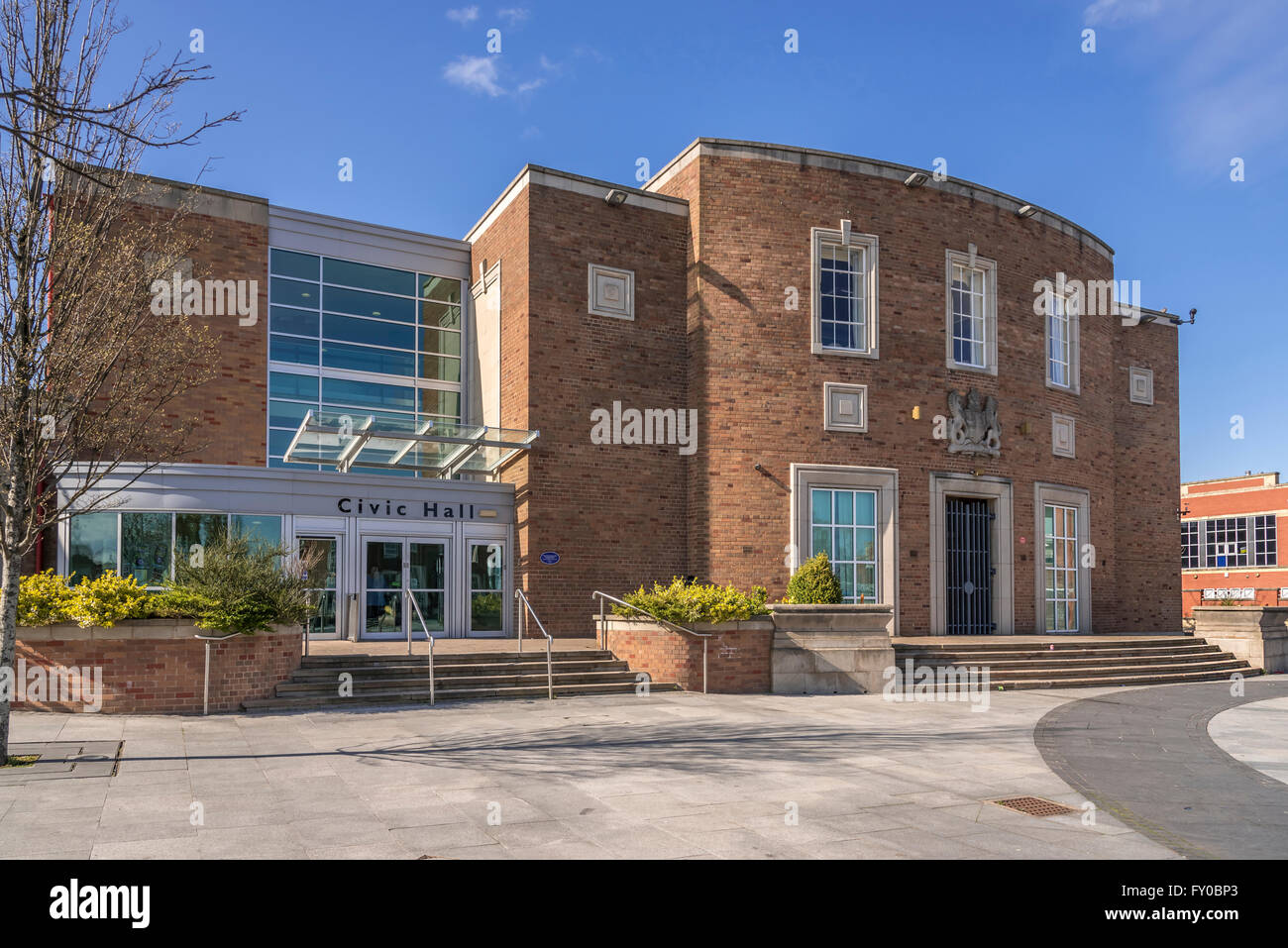 Ellesmere port civic hall hi-res stock photography and images - Alamy