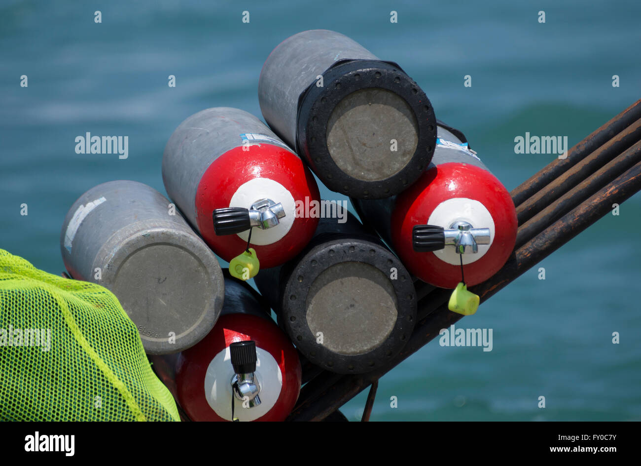Scuba air tank hi-res stock photography and images - Alamy