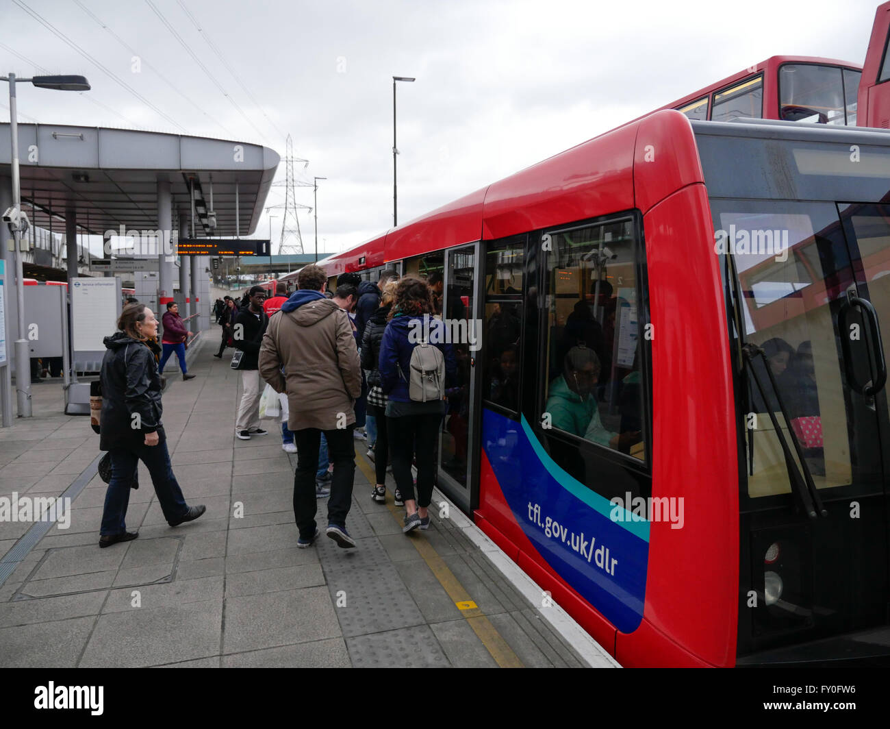 Deptford station hi-res stock photography and images - Alamy