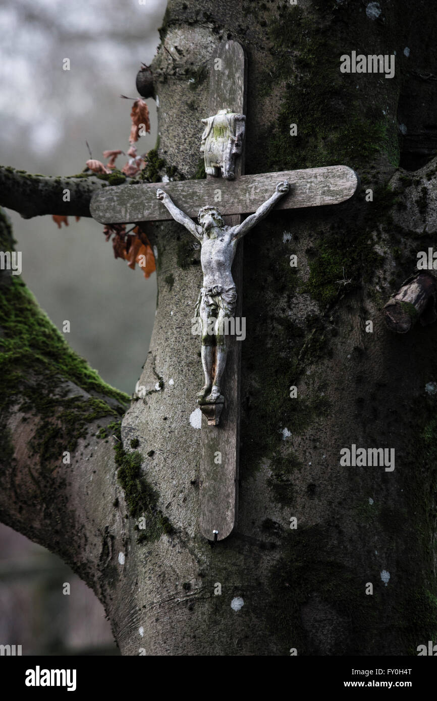 Christ on a cold stone hi-res stock photography and images - Alamy