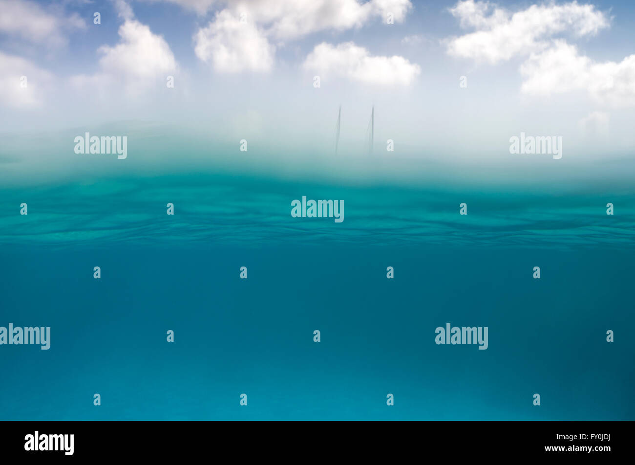 Boat bottom underwater hi-res stock photography and images - Alamy