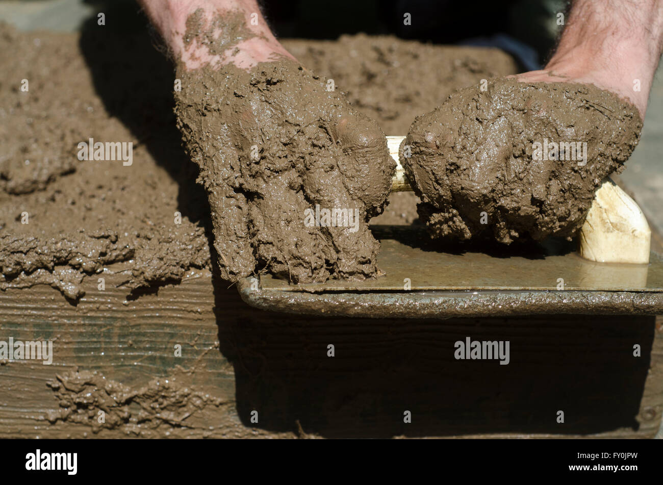 Traditional mud wall construction hi-res stock photography and images ...