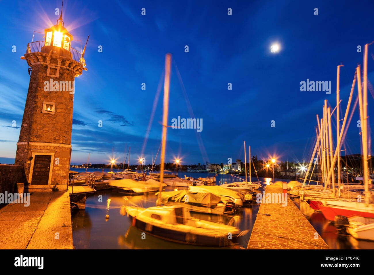 Lighthouse in Desenzano del Garda Stock Photo - Alamy Lighthouse in Desenzano del Garda Stock Photo - Alamy