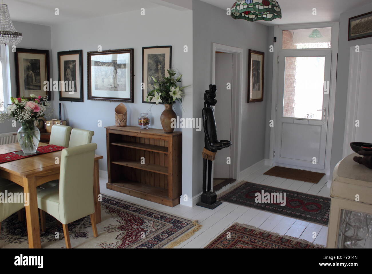 A modern contemporary living space Stock Photo - Alamy